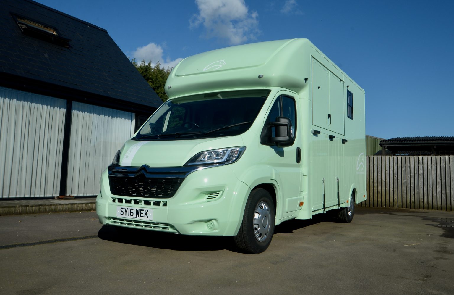 Horseboxes - Hunter Horseboxes